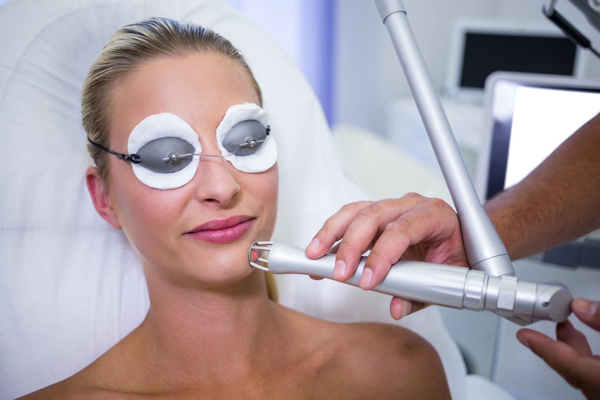 Fractional Laser for Skin Tightening: Achieve Youthful, Firm Skin Non ...